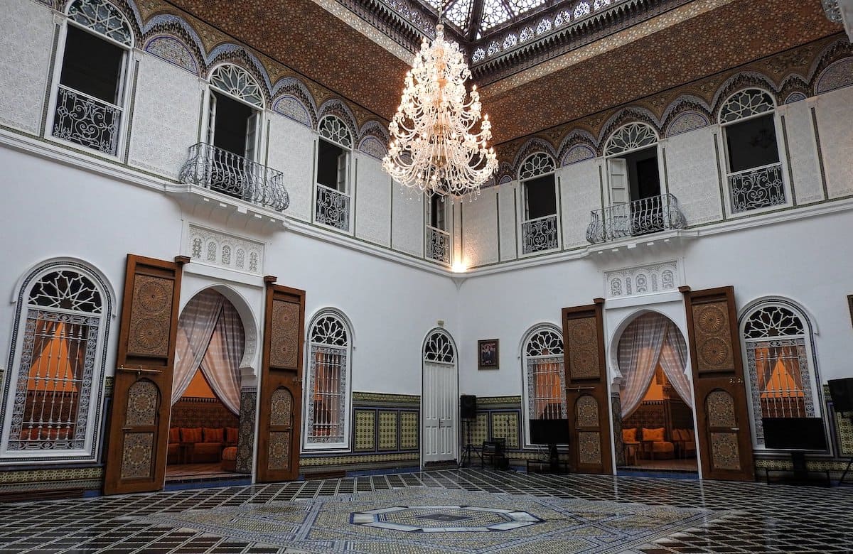 Descubra el palacio Raïssouni: La joya histórica y cultural de Asilah ...